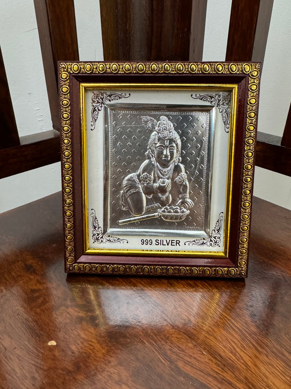 Ladoo Gopal Ji Frame – Regalia Ornaments