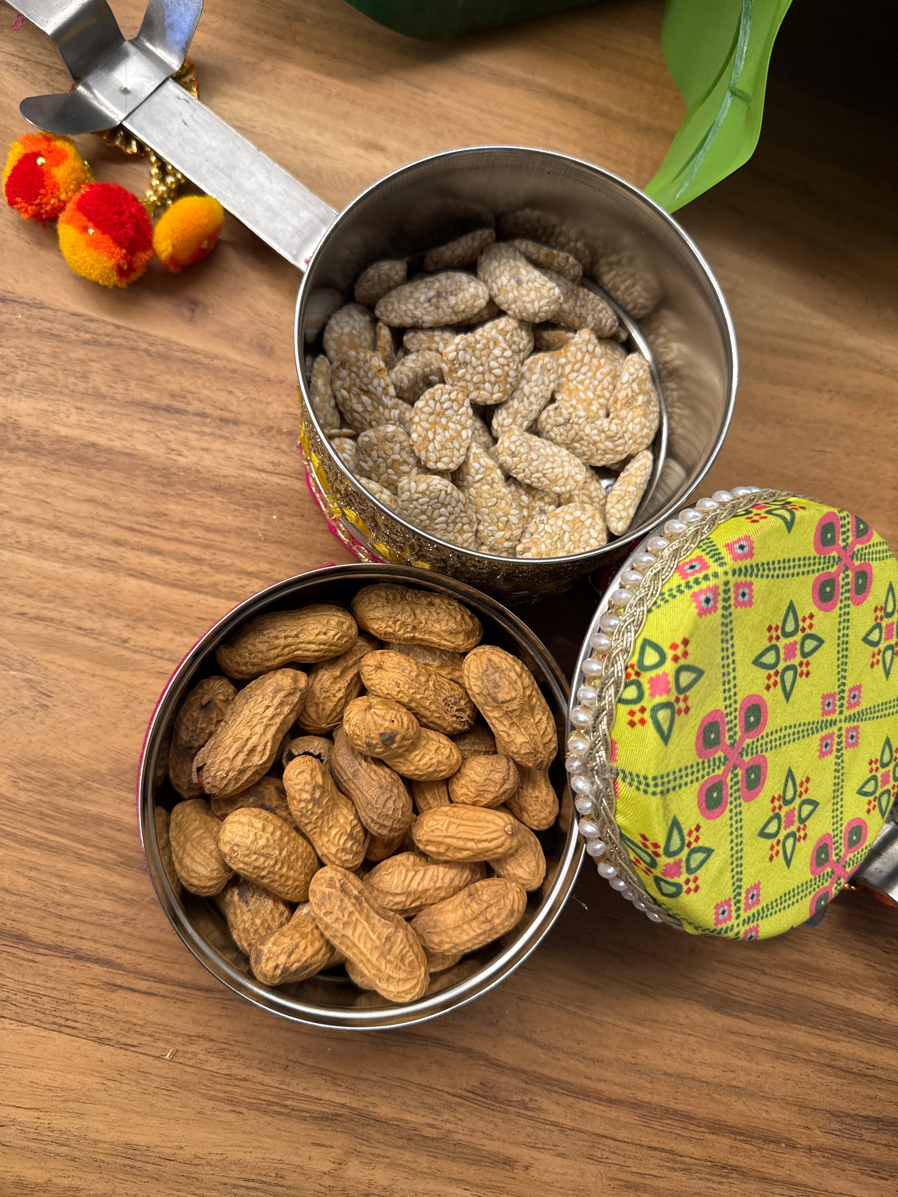 Stainless Steel Tiffin Lohri / Sankranti Gift Hamper – Regalia Ornaments